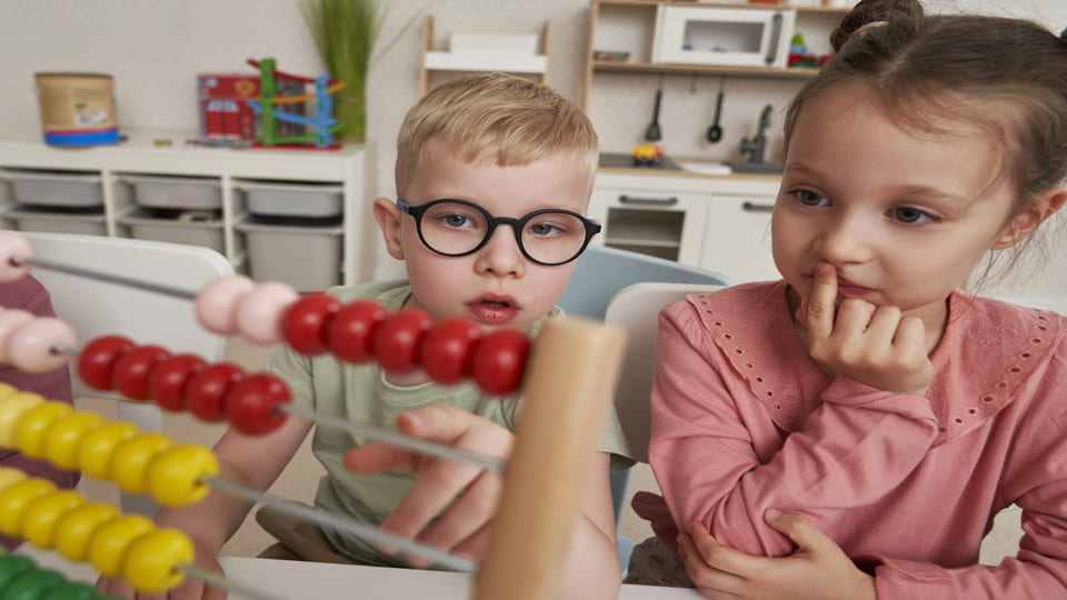 Children’s Eye Examinations: When and How to Check Your Child’s Vision ...